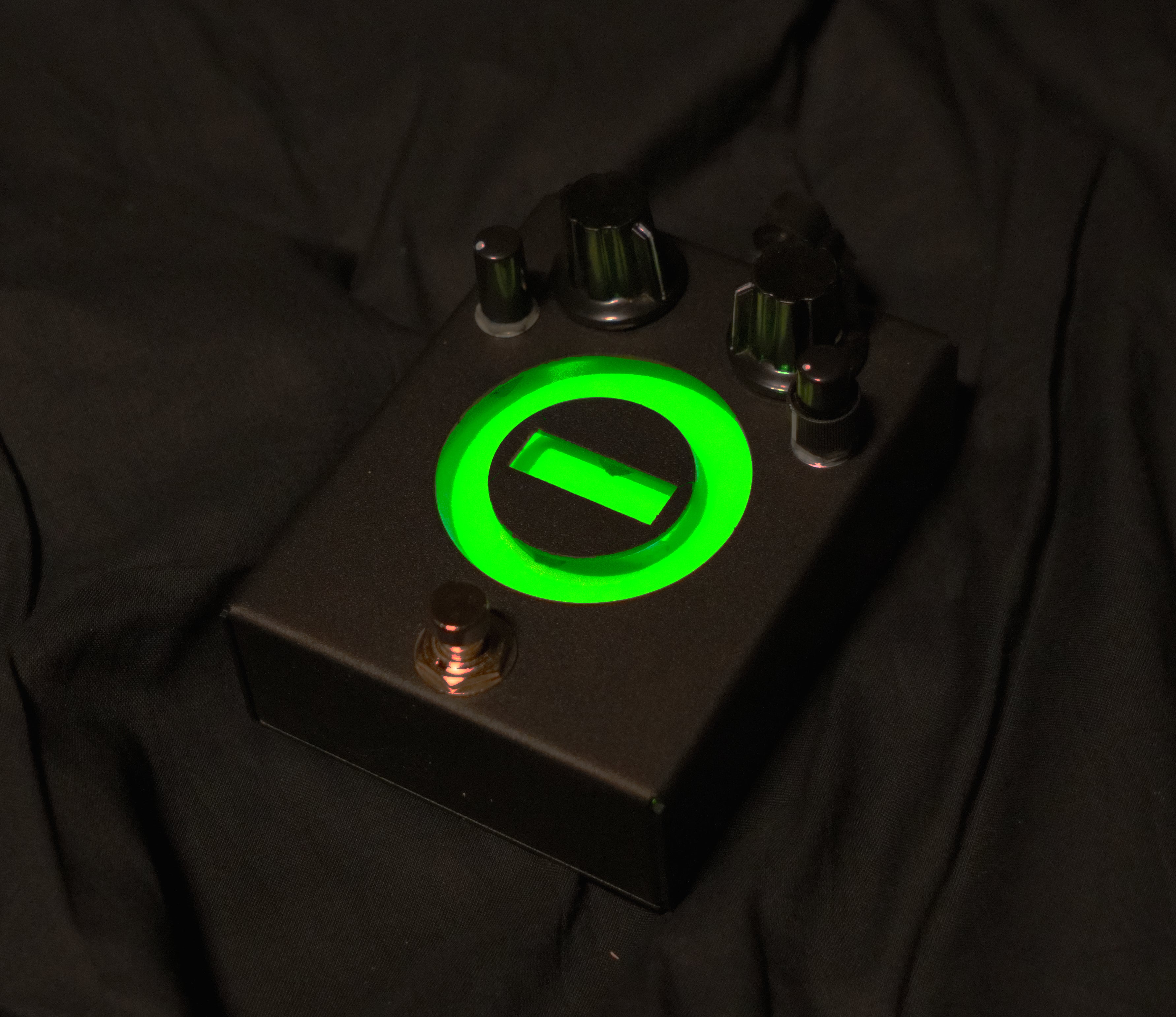 Kenny Hickey Signature Chorus Pedal – Jessup Amps